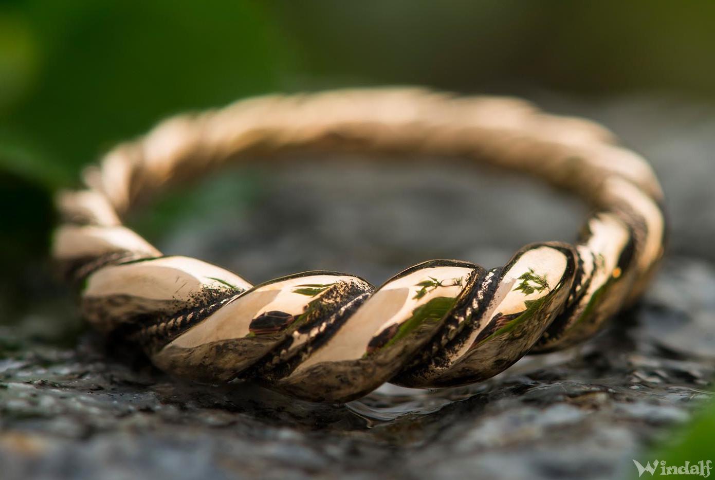 WINDALF Wikinger Ring SIGVARD 5 mm Gedrehter Ring Bronze - Viking Ringe ...
